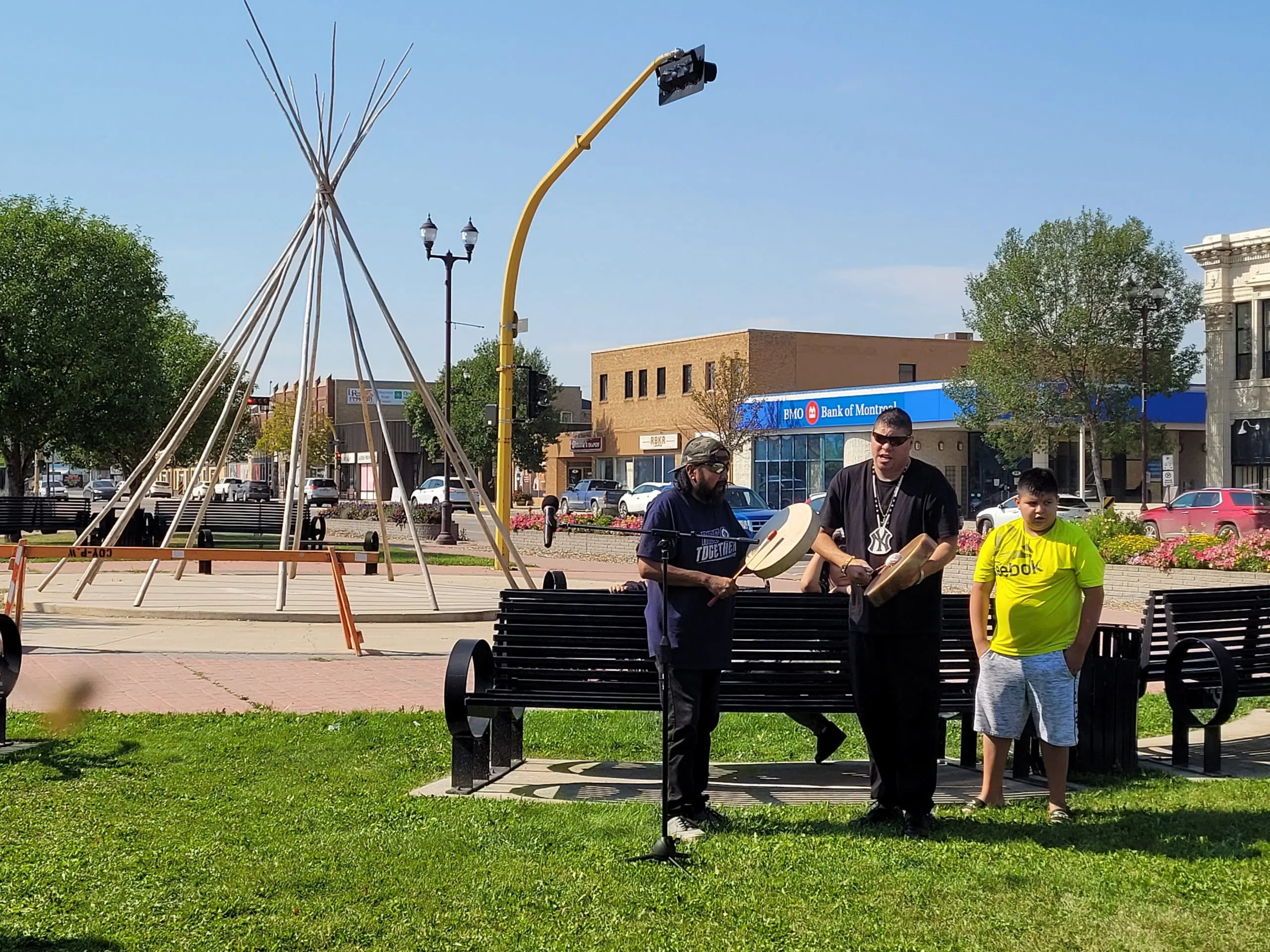 Construction of tipi begins In Yorkton | 620 CKRM The Source | Country ...
