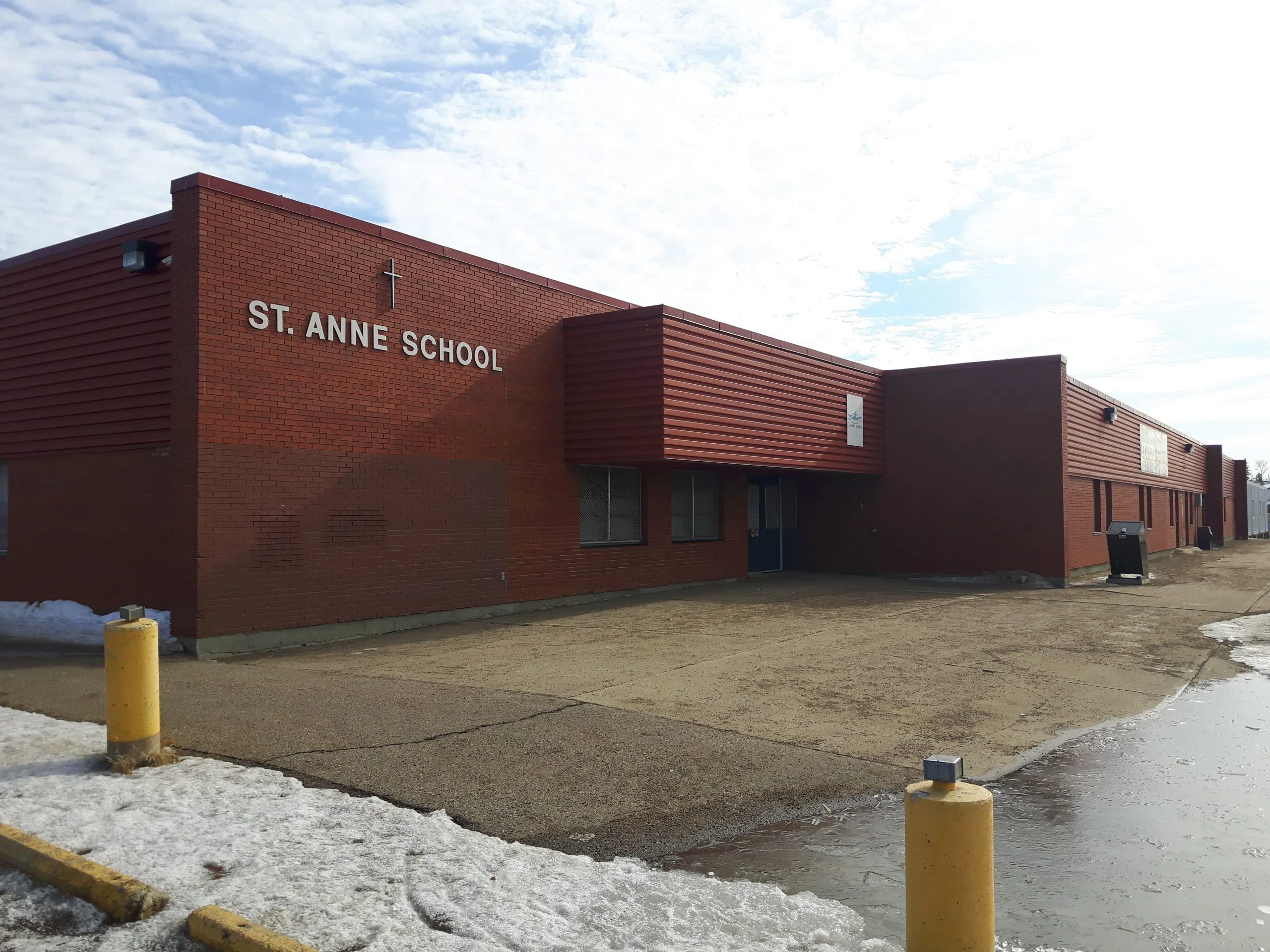 Grades 4 to 6 at St. Anne Moving Back To Virtual Learning For Next Two ...