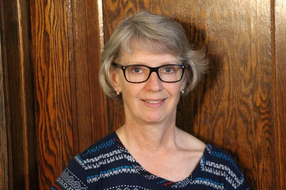 Local federal election candidates speak to the voters | 96.1 Renfrew Today