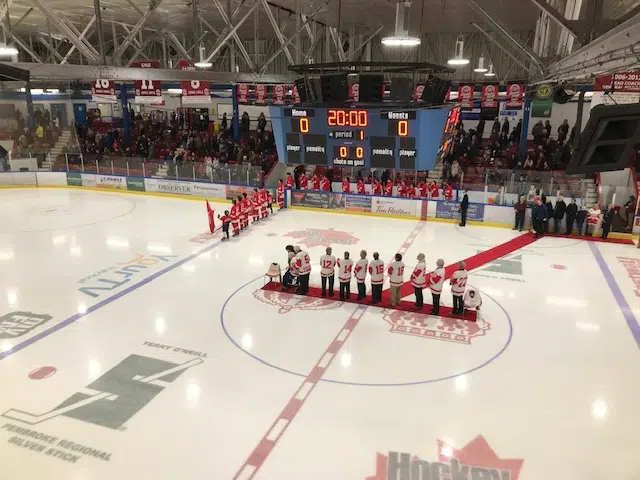 “A team to remember” hockey fans celebrate 1972-73 Lumber Kings | 104.9 ...