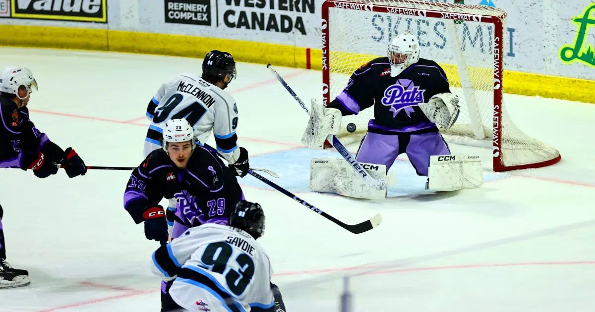 Five-goal third period helps Ice hand Pats second straight loss | 650 CKOM