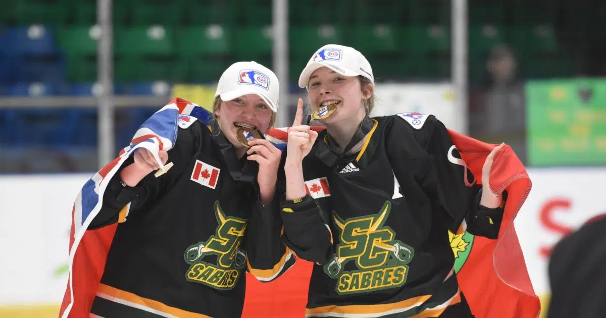 Stoney Creek Sabres win Esso Cup after third-period comeback | 650 CKOM