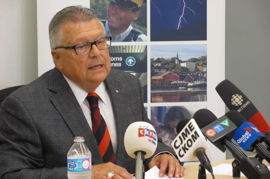 Ralph Goodale defends national carbon pricing | 650 CKOM