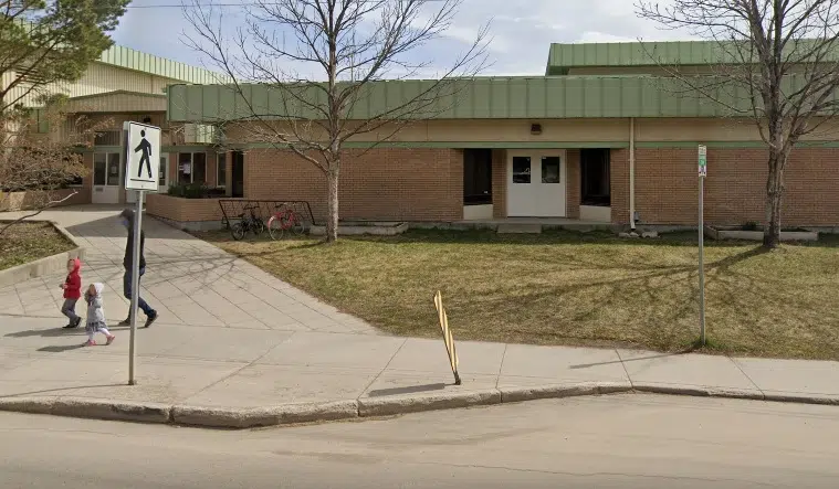 Power outage cancels classes at Saskatoon elementary school | 650 CKOM