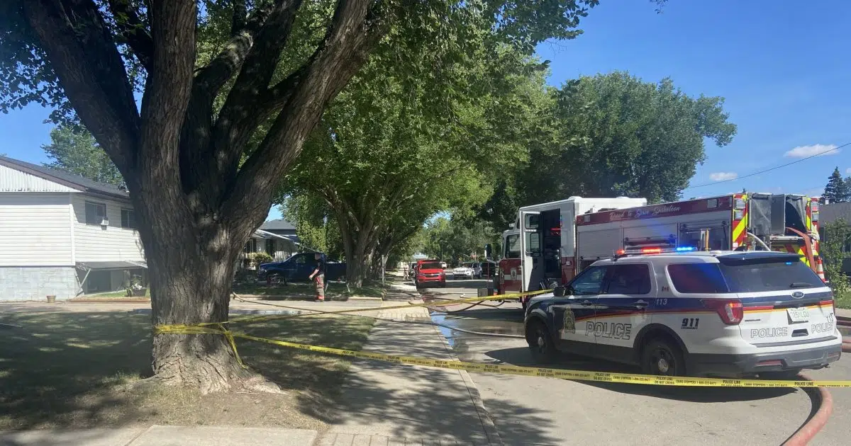 Heroic efforts help rescue two people from Saskatoon house fire | 650 CKOM