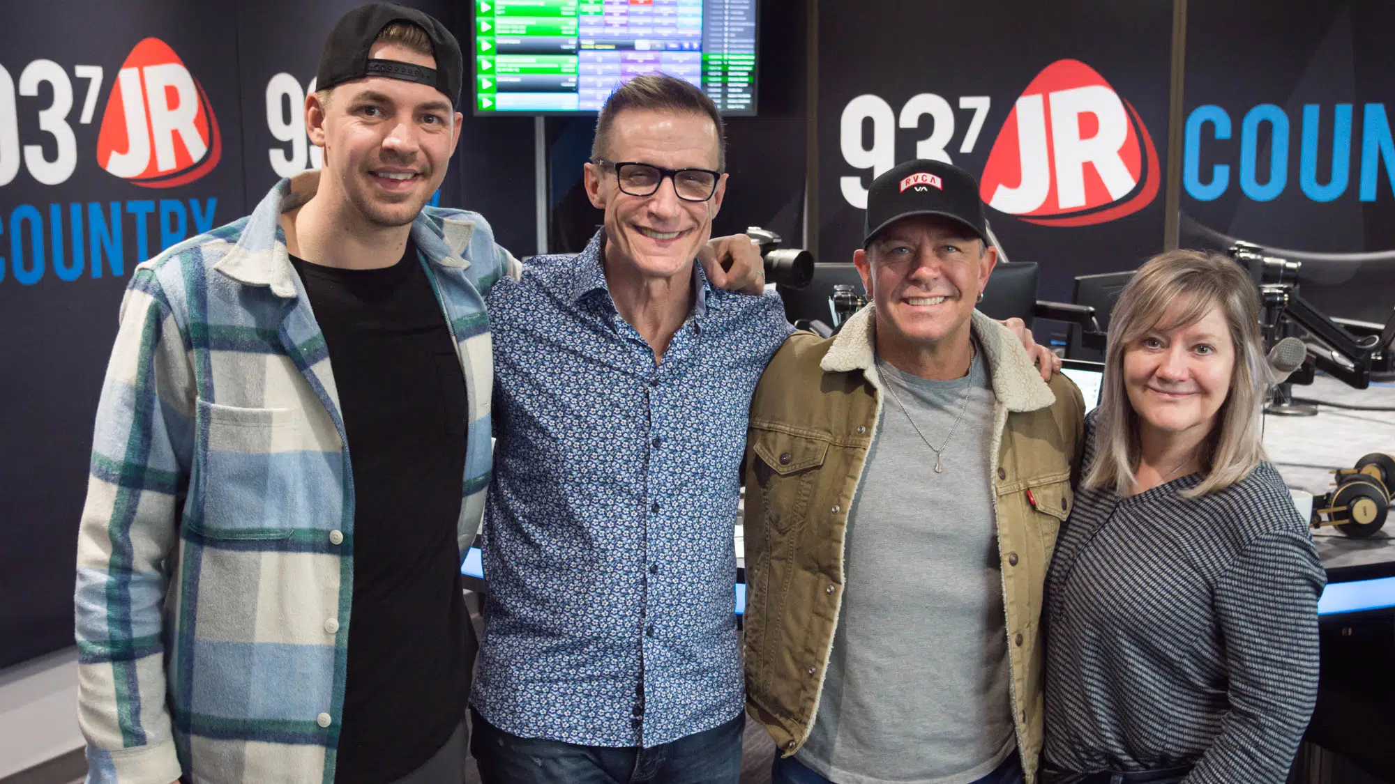 Watch: Aaron Pritchett joins Clay, Karen & Graeme | 93.7 JR Country