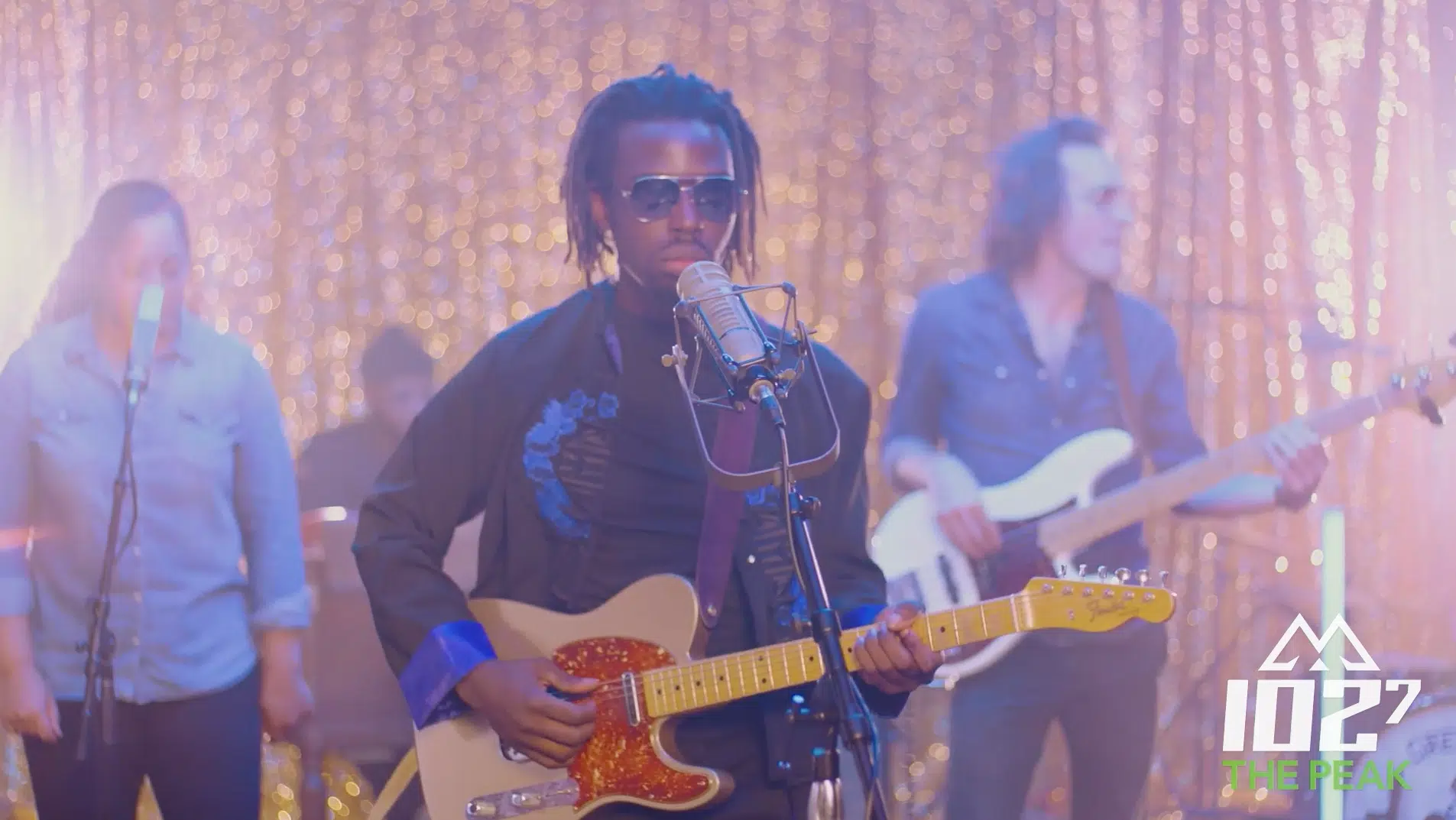 Black Pumas performance and interview with Jason Manning | 102.7 THE ...