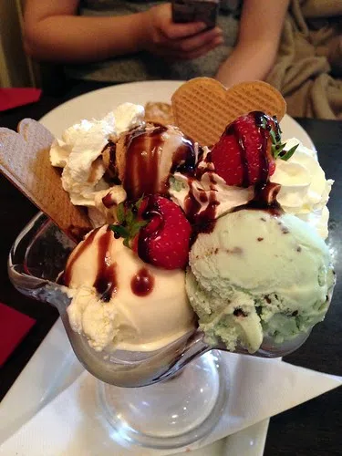 Disney Sundae | www.923themoose.com