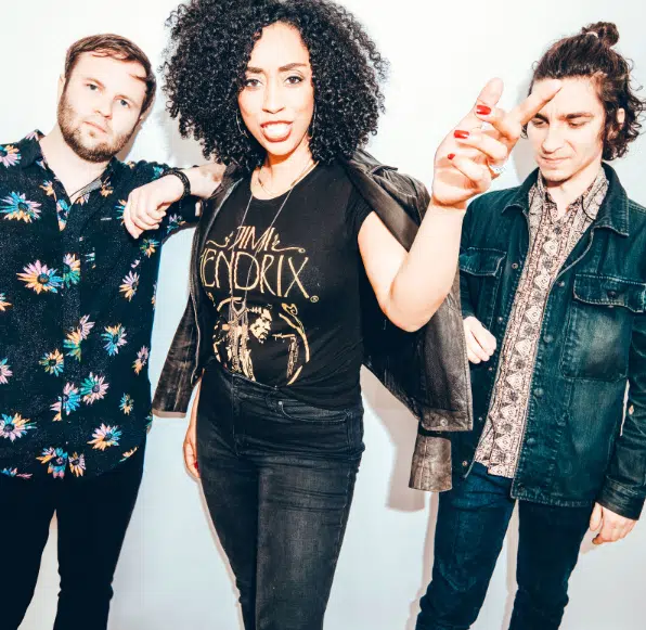 CJVR Today's Best Country