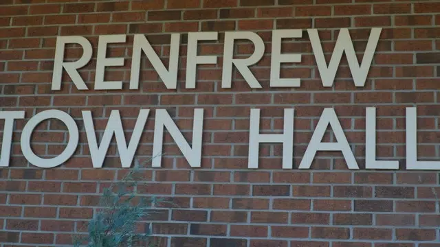 Renfrew invests in speed indicator sign | 96.1 Renfrew Today