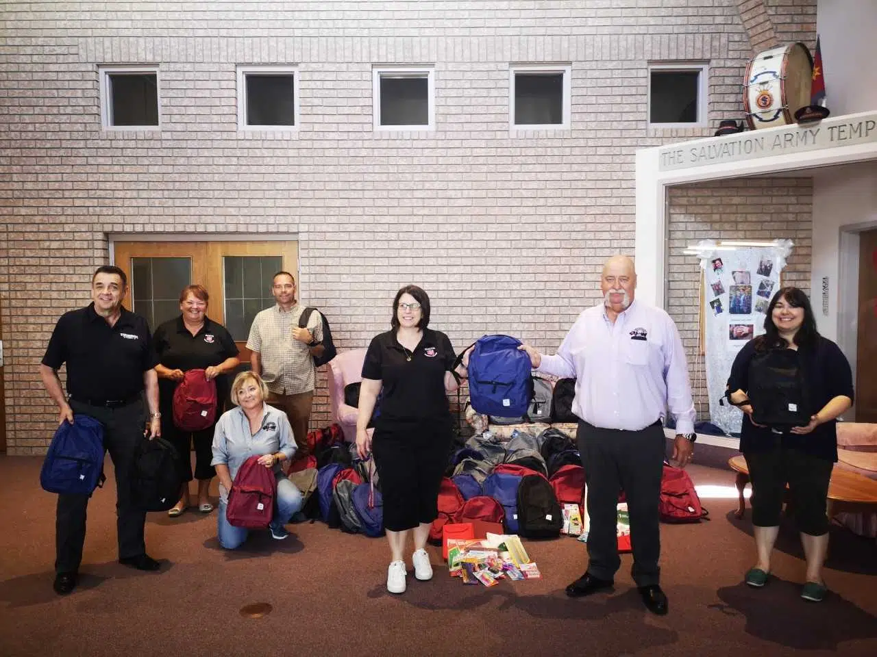 Local 8782 Makes Donation to Salvation Army | NorfolkToday.ca