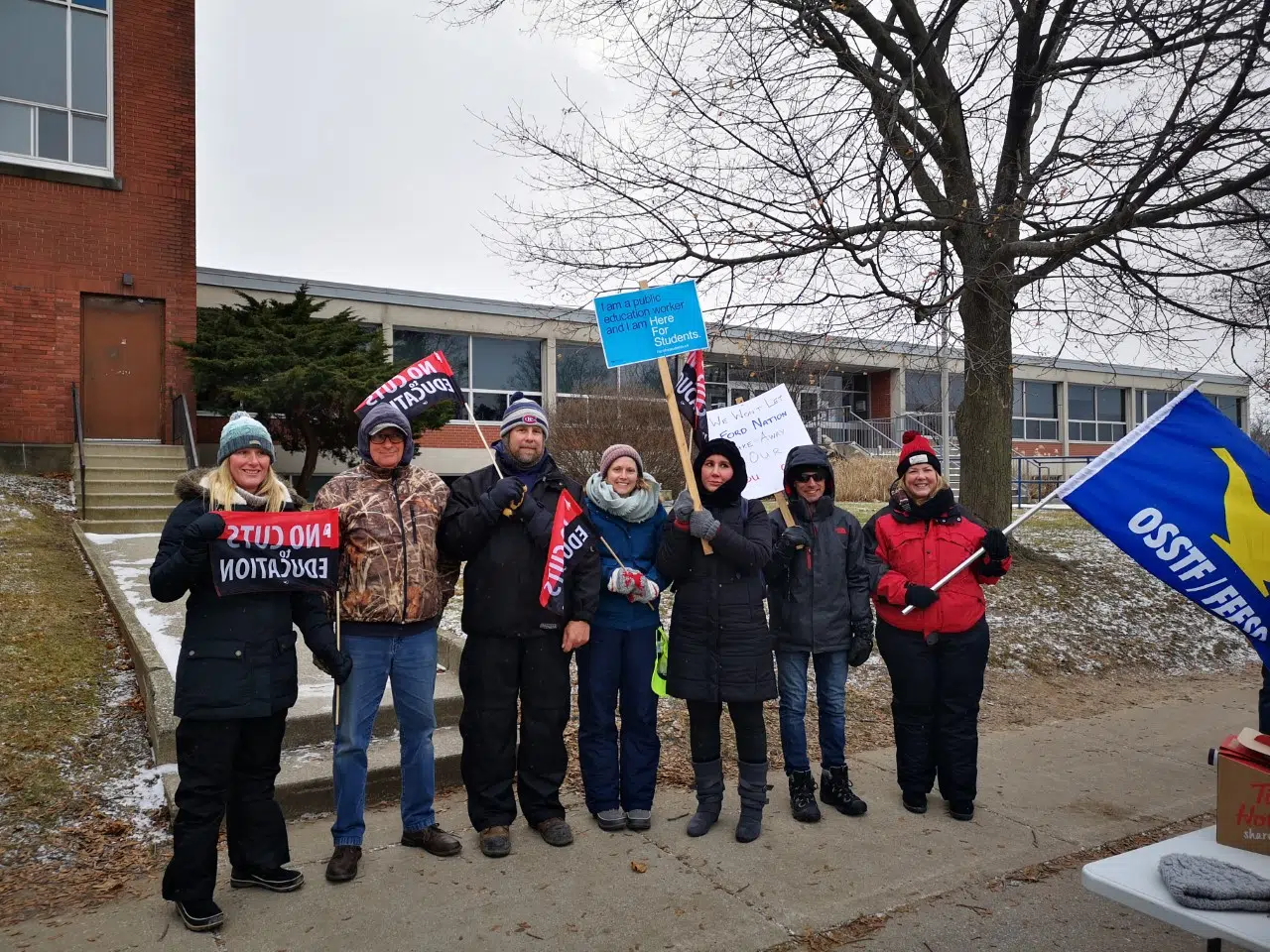 OSSTF members continue protests | NorfolkToday.ca