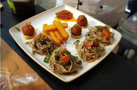 SOUTH AFRICAN RESTAURANT ONLY SERVES FOOD MADE FROM INSECTS | Magic 93.1