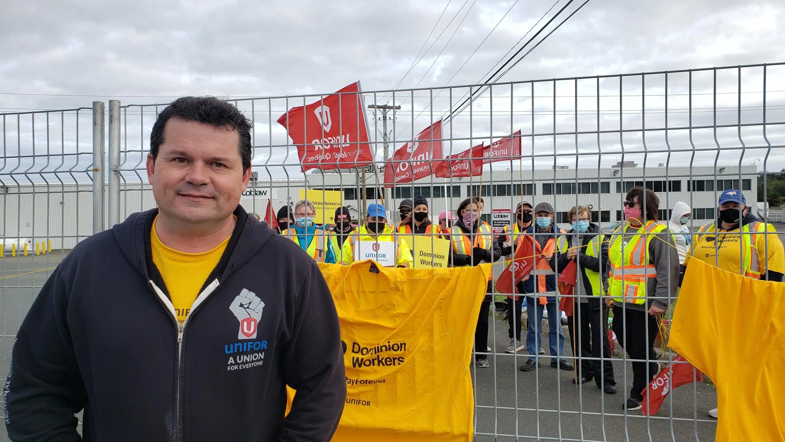 Dominion Workers Set Up Around the Clock Picket Line at Distribution ...