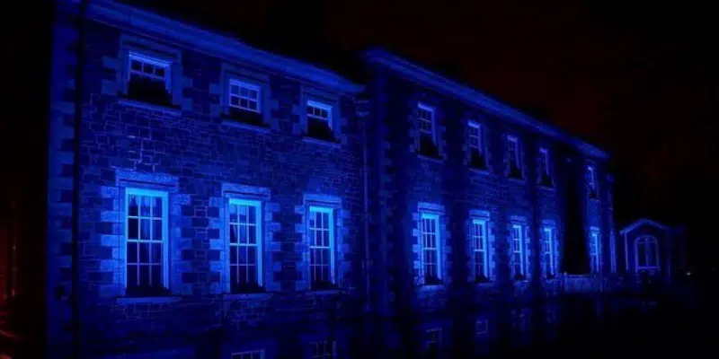 Government House Lit Blue for Pneumonia Awareness | VOCM