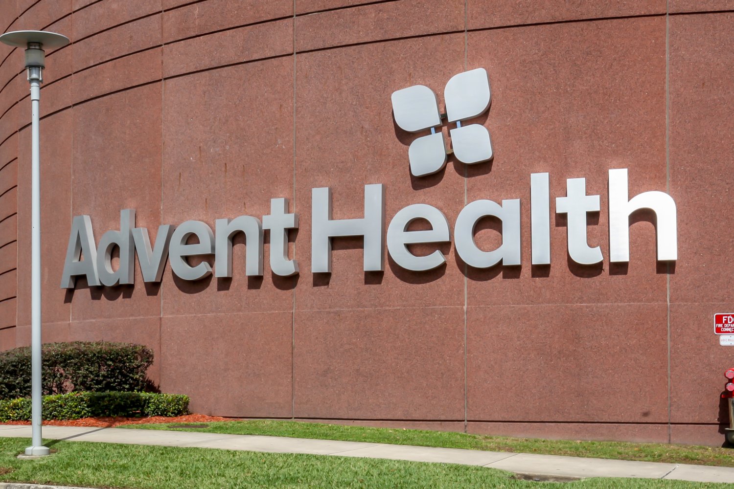 AdventHealth Moving To “Green Status” | 103.3 The Vibe