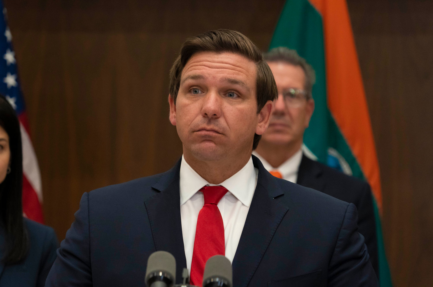 Gov. DeSantis Makes “Alcohol To Go” Permanent | 103.3 The Vibe
